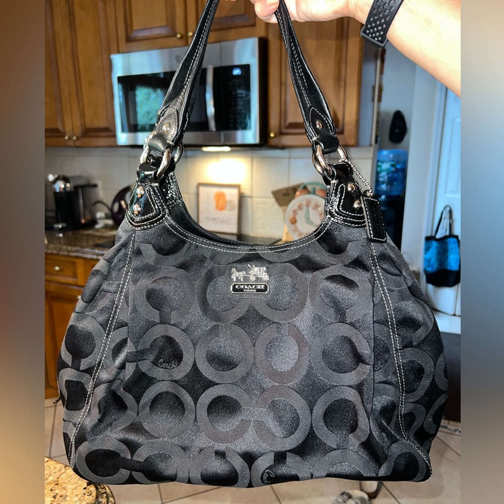 Coach Black Madison Maggie Large Hobo Bag - Gem